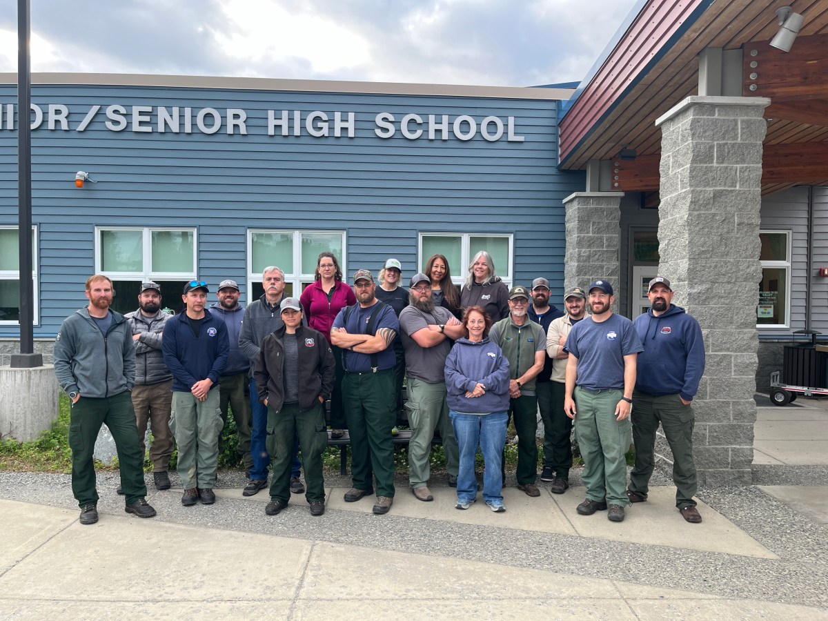 Incident management team makes good progress on the Montana Creek Fire ...