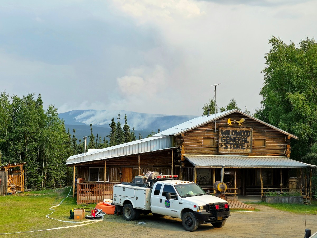 Firefighters are providing structure protection along the Elliot ...