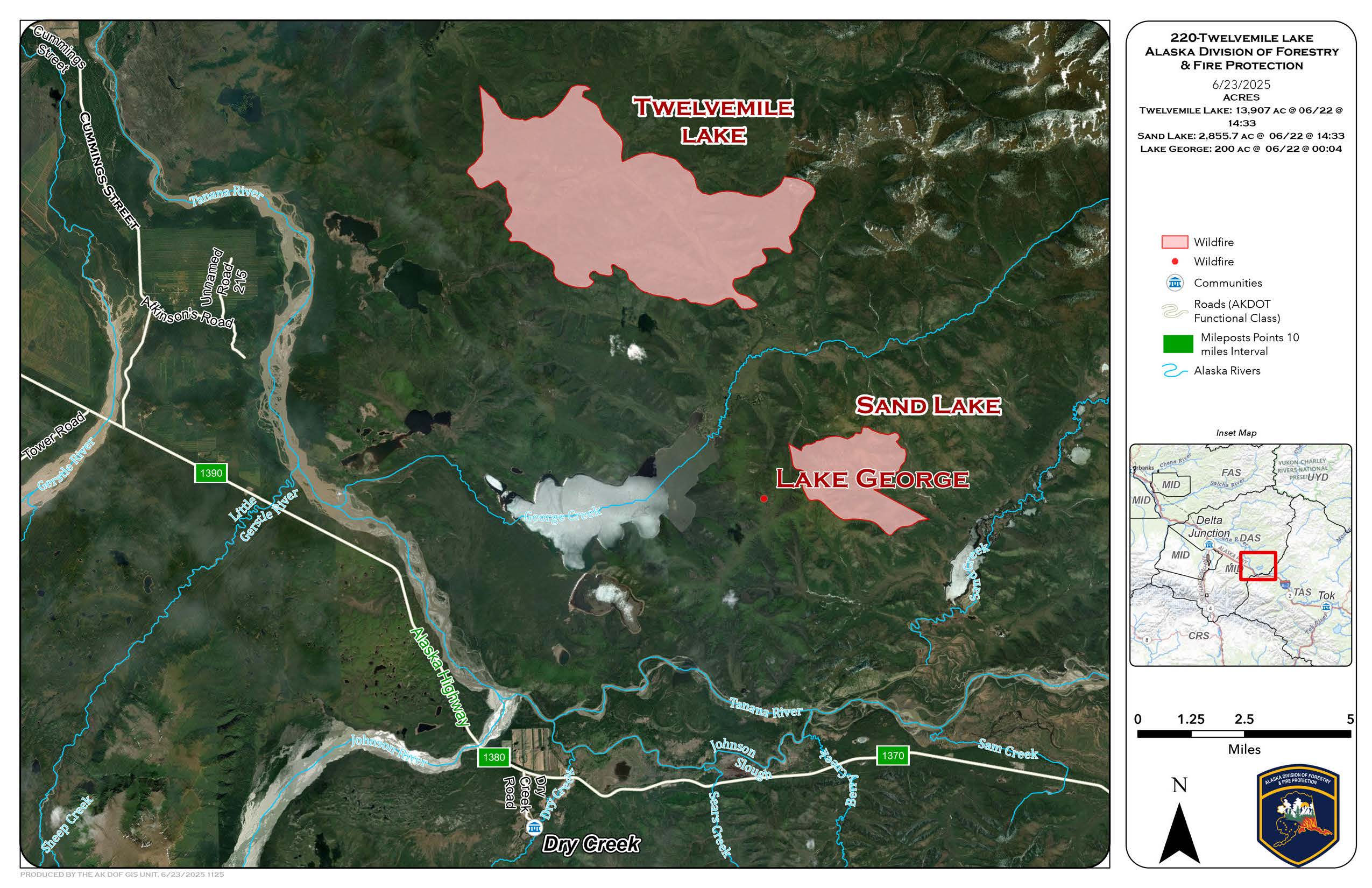 Firefighters engaged in structure protection on Twelvemile Lake, Sand ...